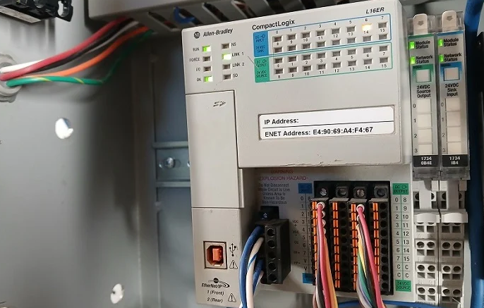 Essential PLC Selection Guide: 5 Critical Features for Industrial Auto ...
